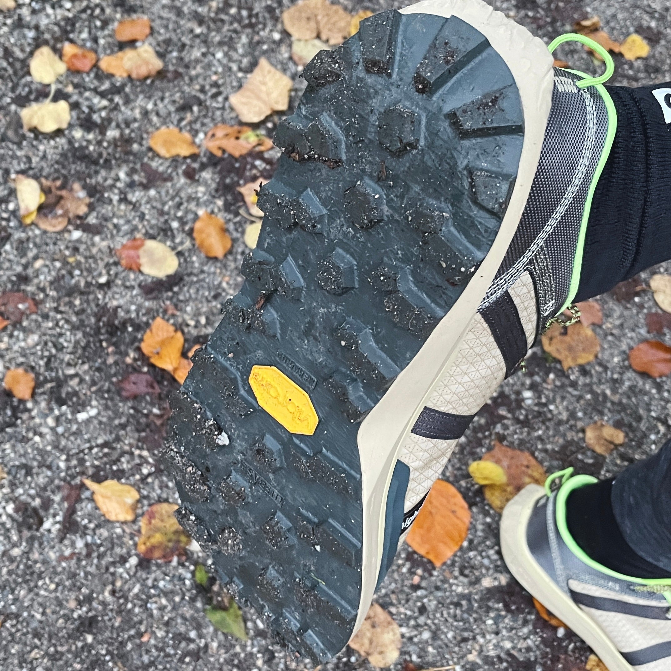 get lost. – 4T2, gone running.